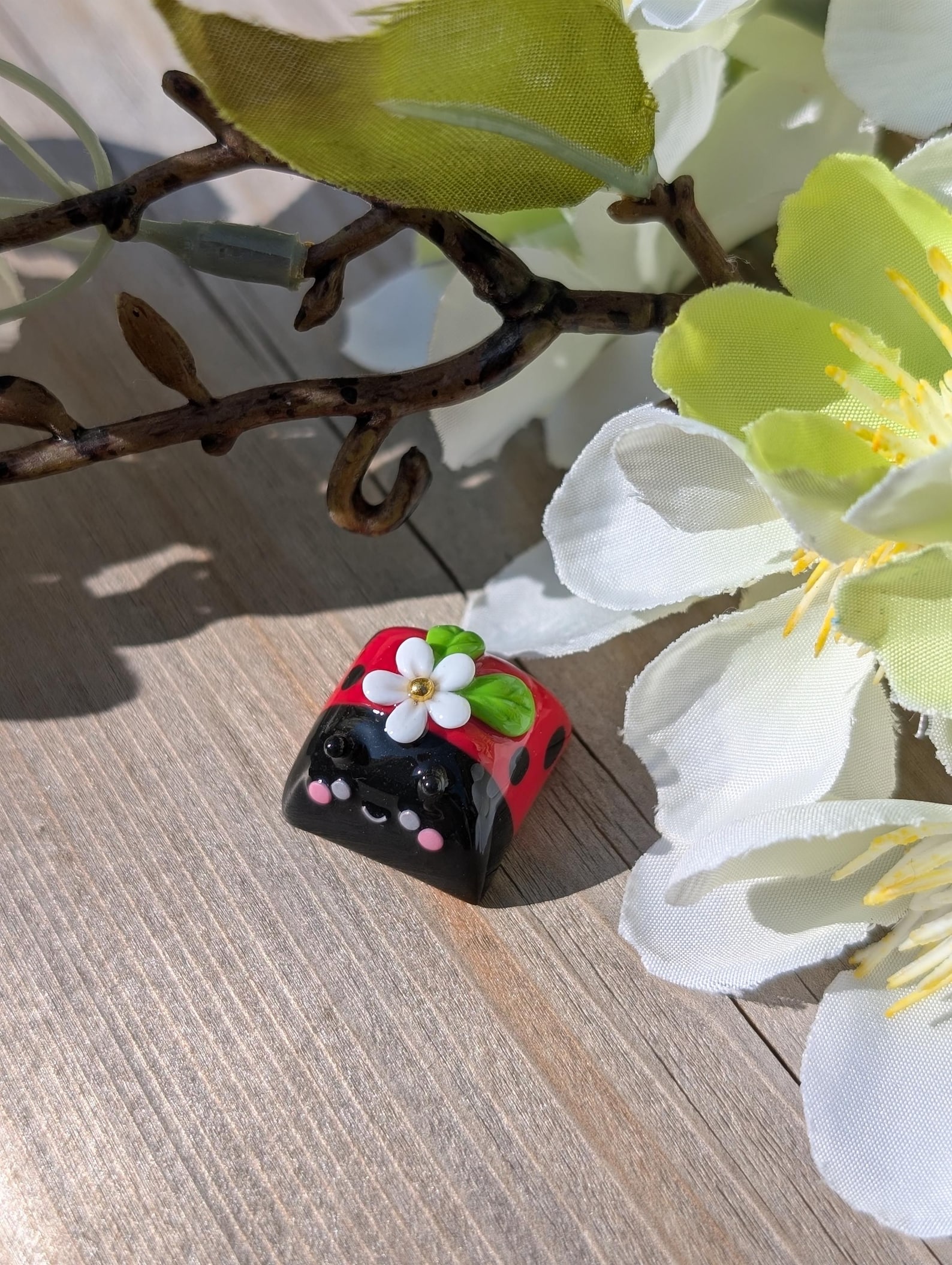 Daisy Ladybug | Cute Artisan Keycap | Handmade - Etsy