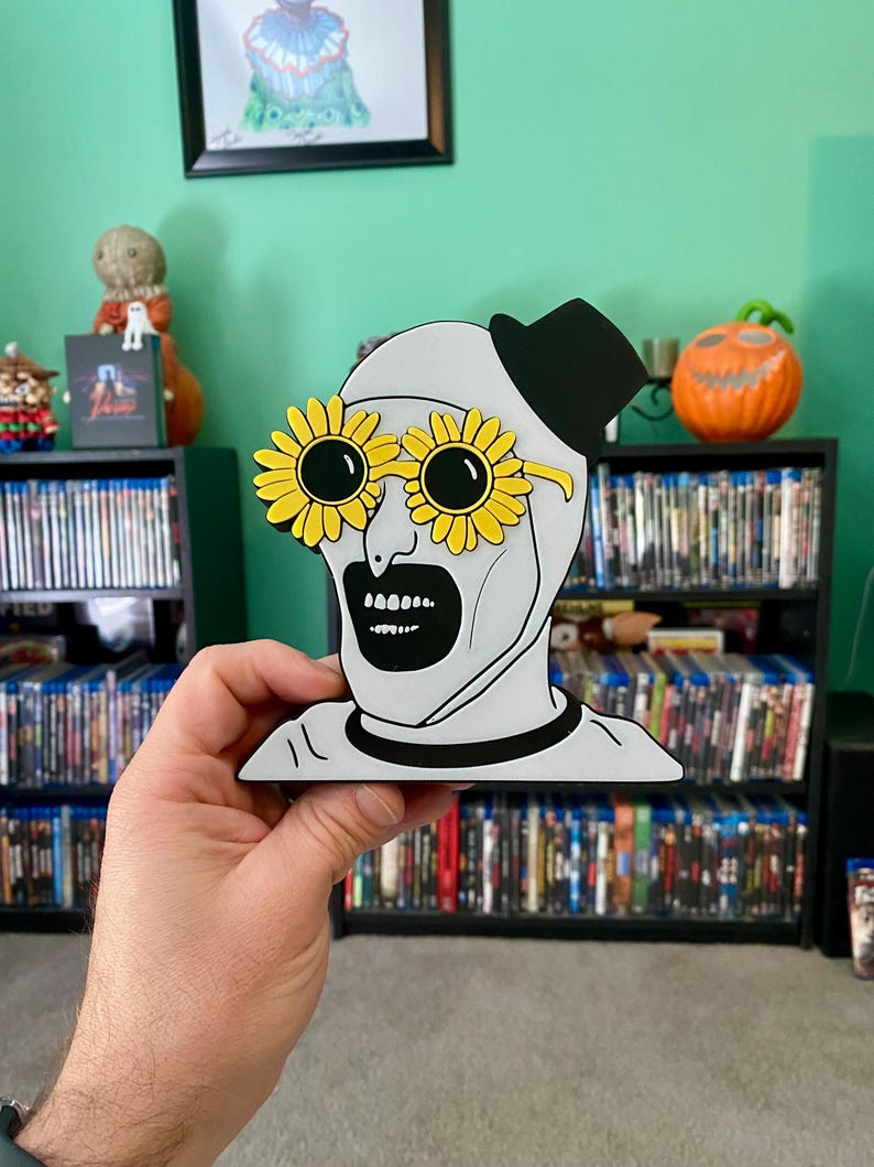 Terrifier, Art the Clown, Horror Shelf Display - Etsy