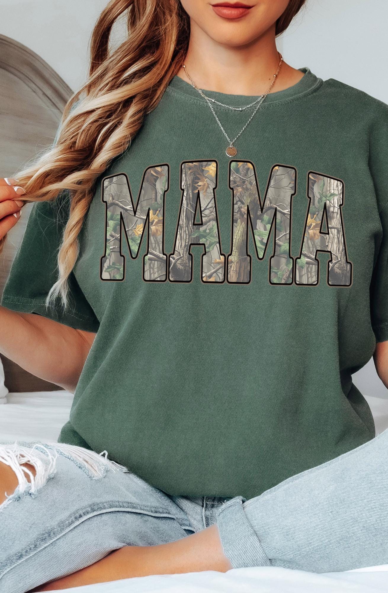 Hunting Mama Camo Western Vintage PNG, Trendy Mom Shirt Design, Camo ...