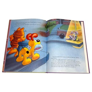 Vintage 1981 Garfield Plush & 1989 Garfield the Easter Bunny Hardcover ...