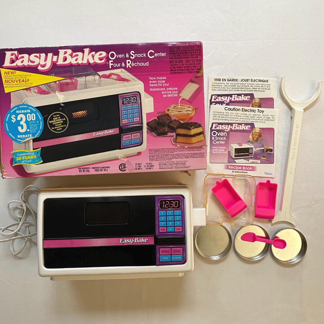 1993 Hasbro Easy Bake Oven Girls Home Baking Kitchen Toy Tested Working ...