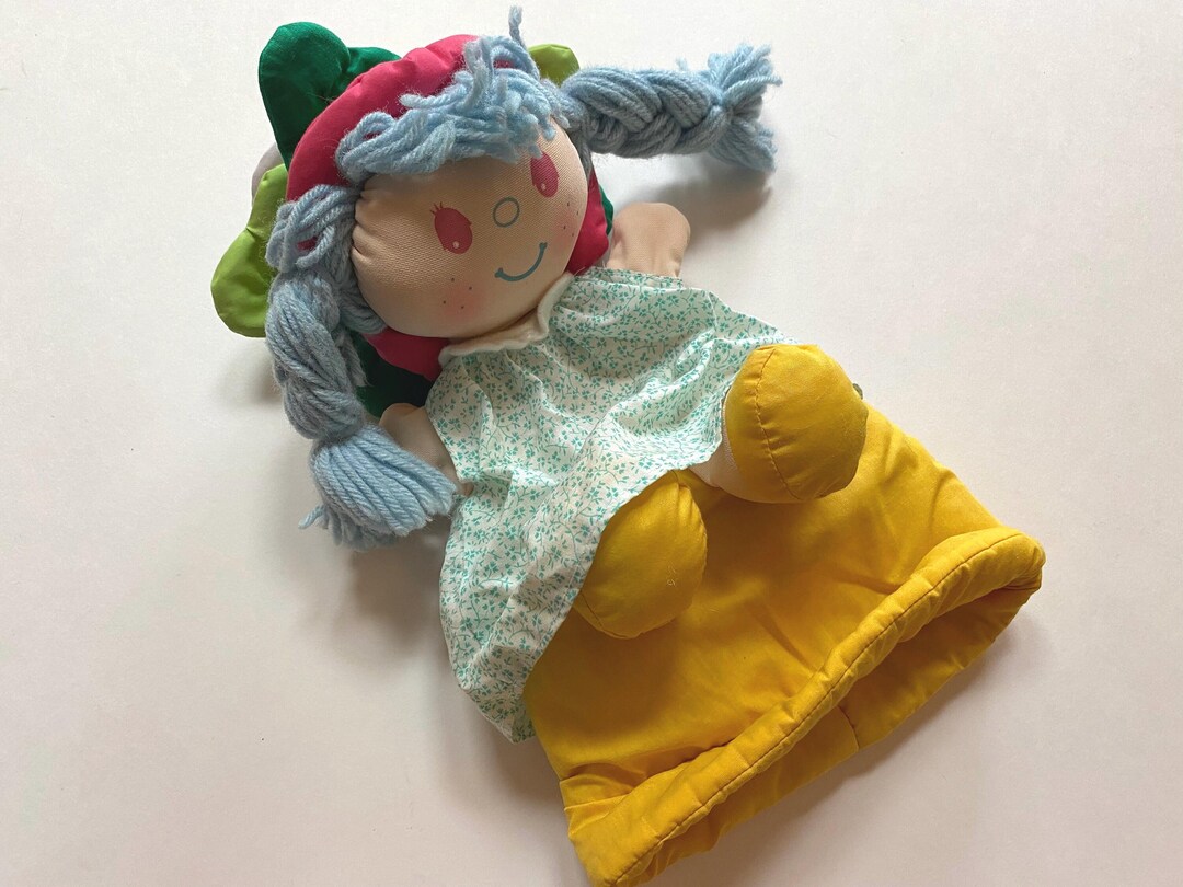 1987 Blooming Dolls Plush Flower Pot Doll Transforming 80s Cap Toys ...