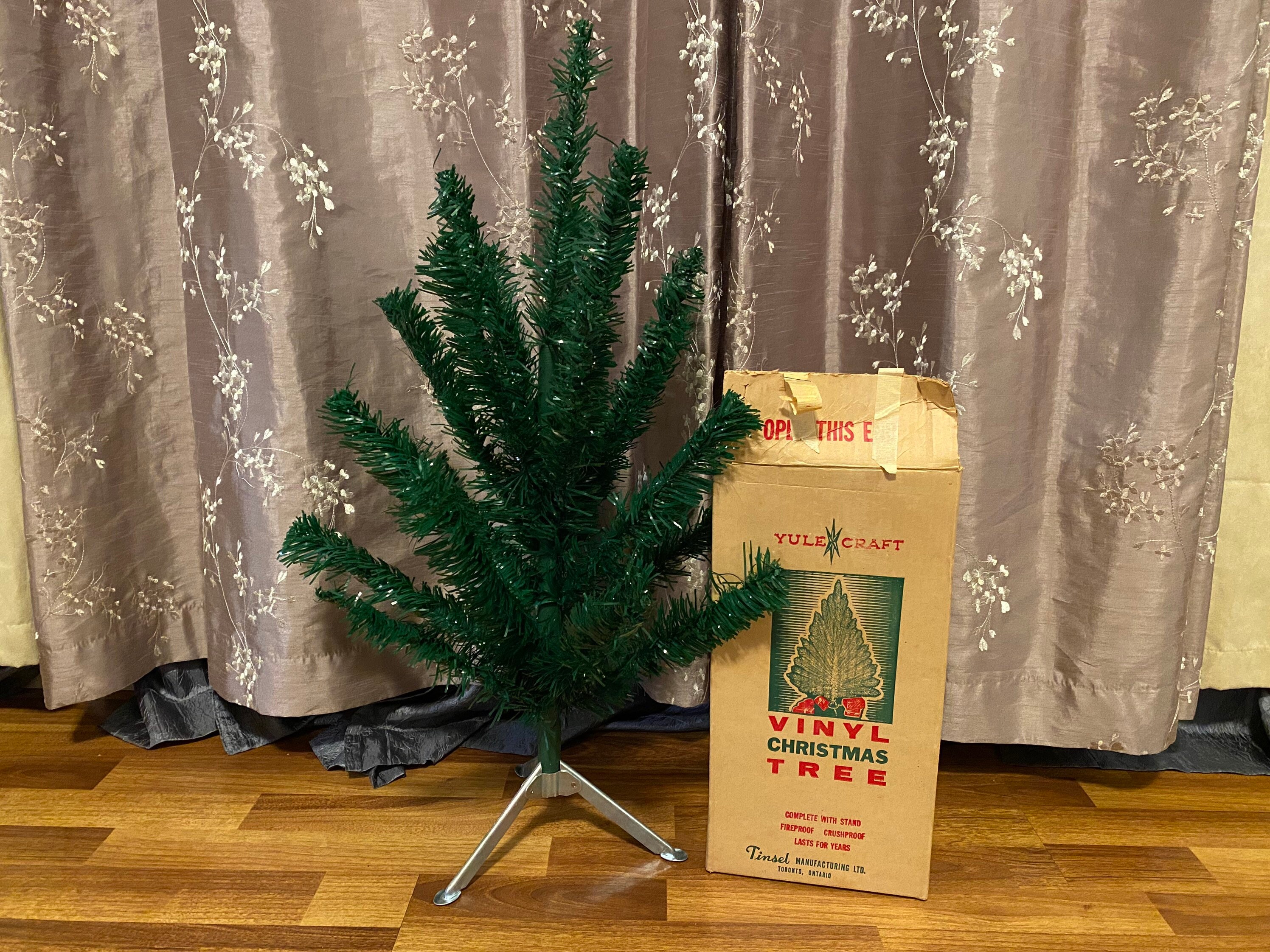 Green Aluminum Christmas Tree