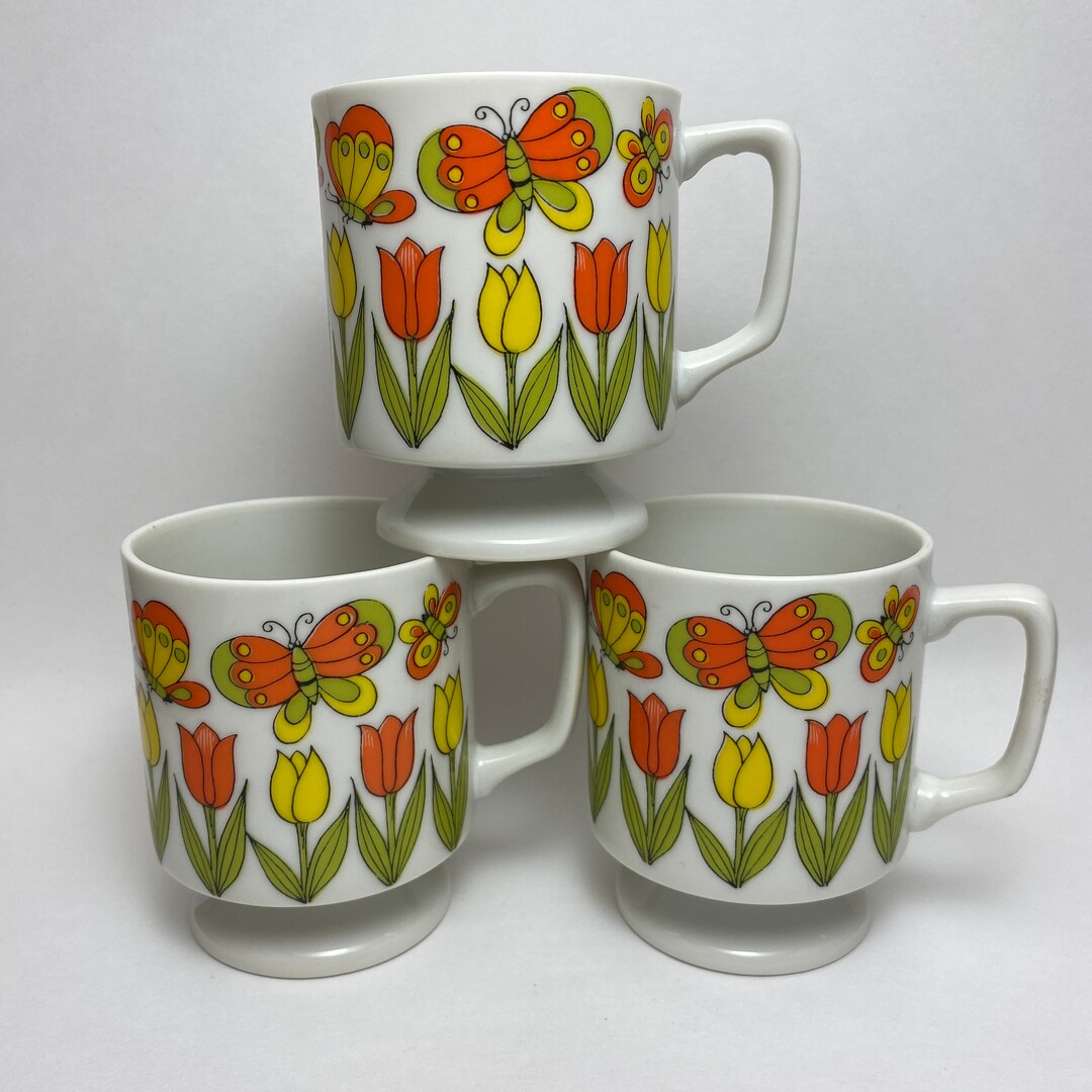 Butterfly Tulip Stacking Pedestal Mugs Kitschy Groovy Kitchen Coffee Cups Dining Serving Vintage ...