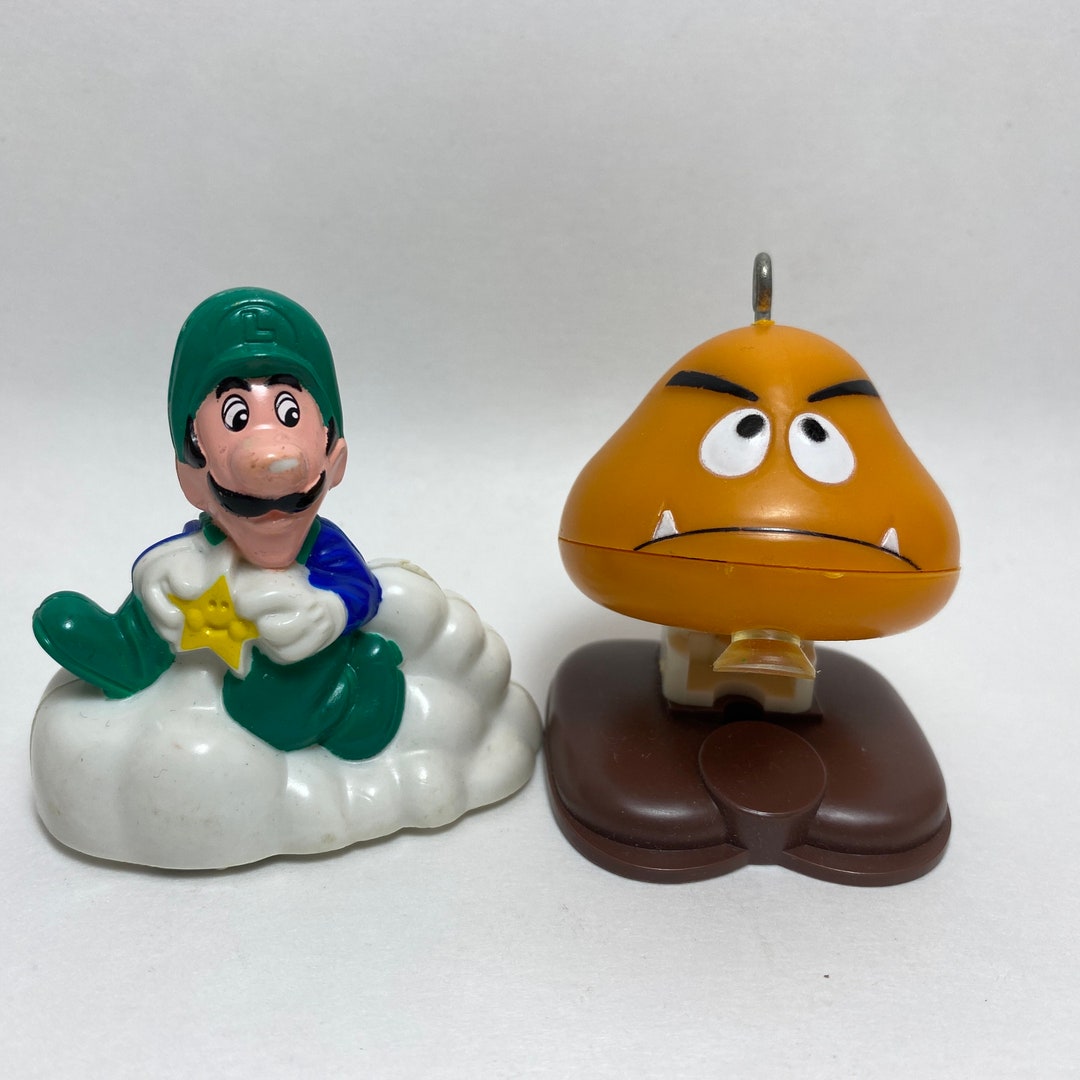 Super Mario Luigi and Goomba Fast Food Premium Toy 1990s Nintendo - Etsy