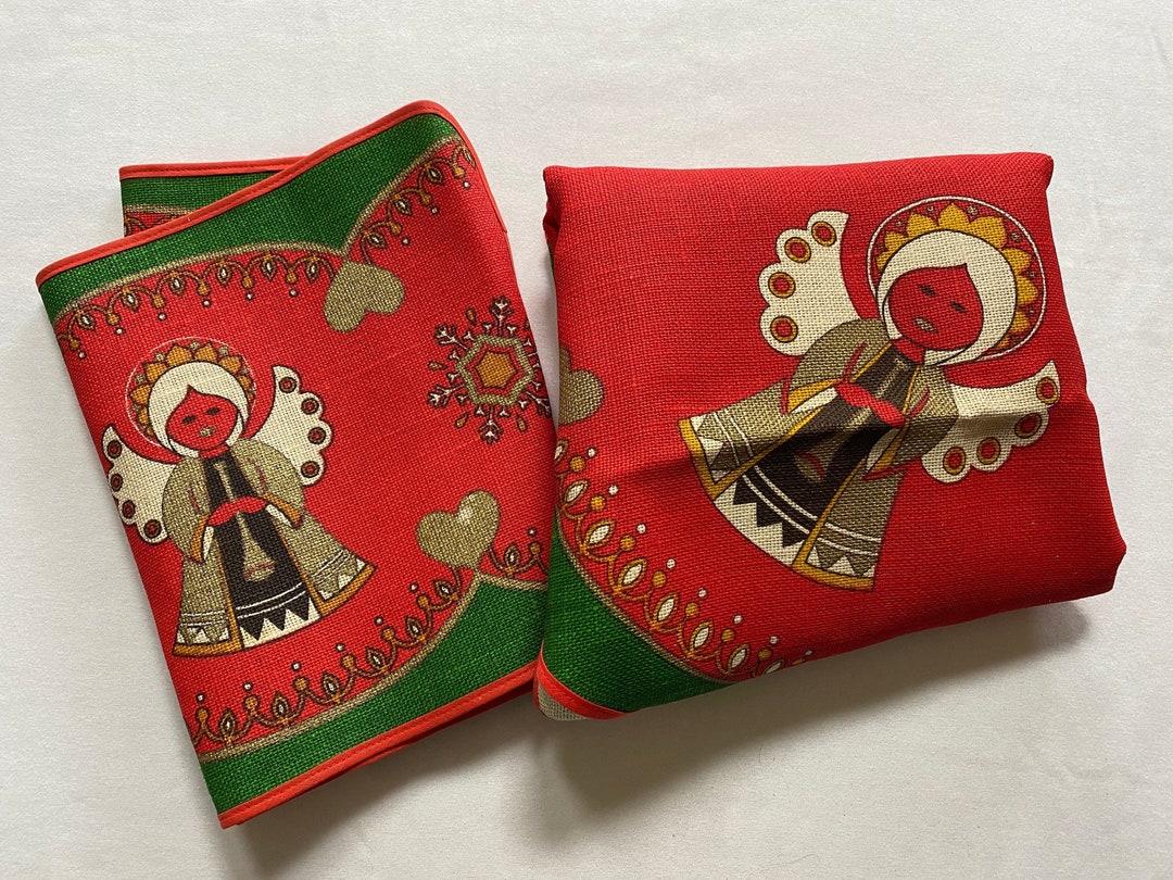 Walterscheid Christmas Angel Linen Table Runner and Round Tablecloth ...