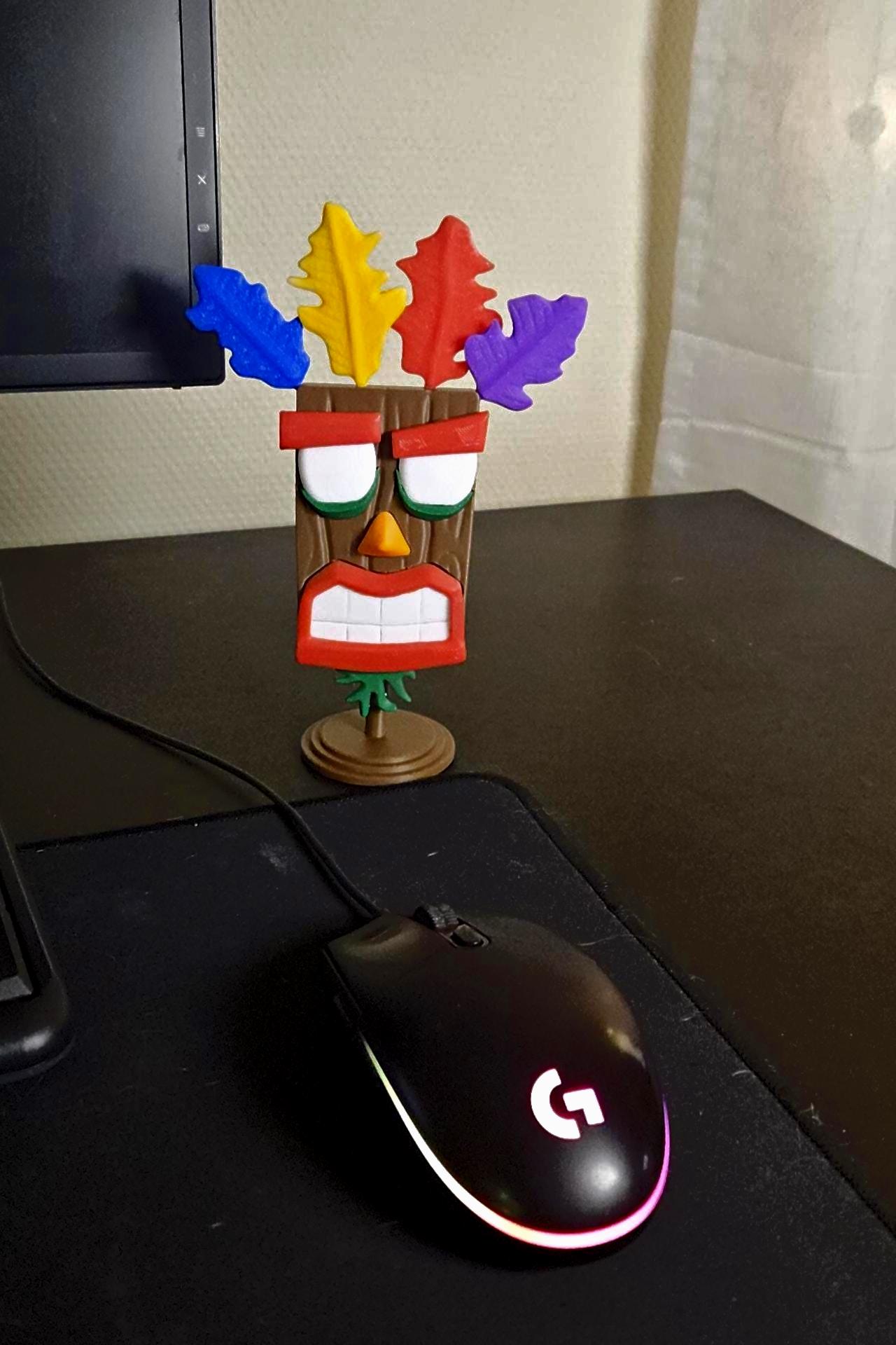 Crash Bandicoot Aku Aku Mask: Life-size 3D Printed Tiki Statue - Etsy