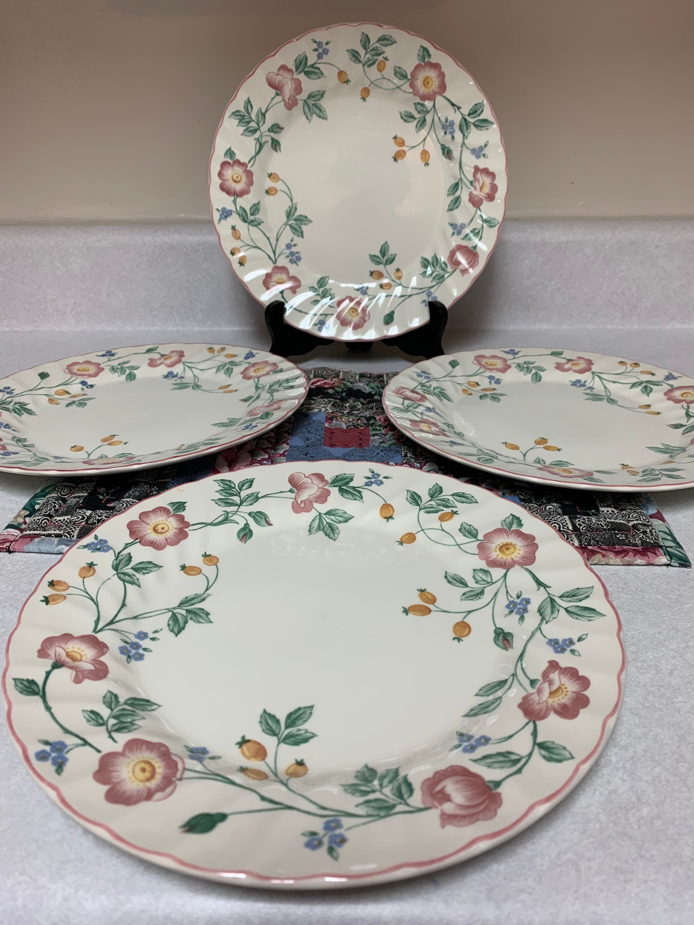 Vintage Churchill Briar Rose 4 Piece Set Dinner Plates Made in - Etsy UK