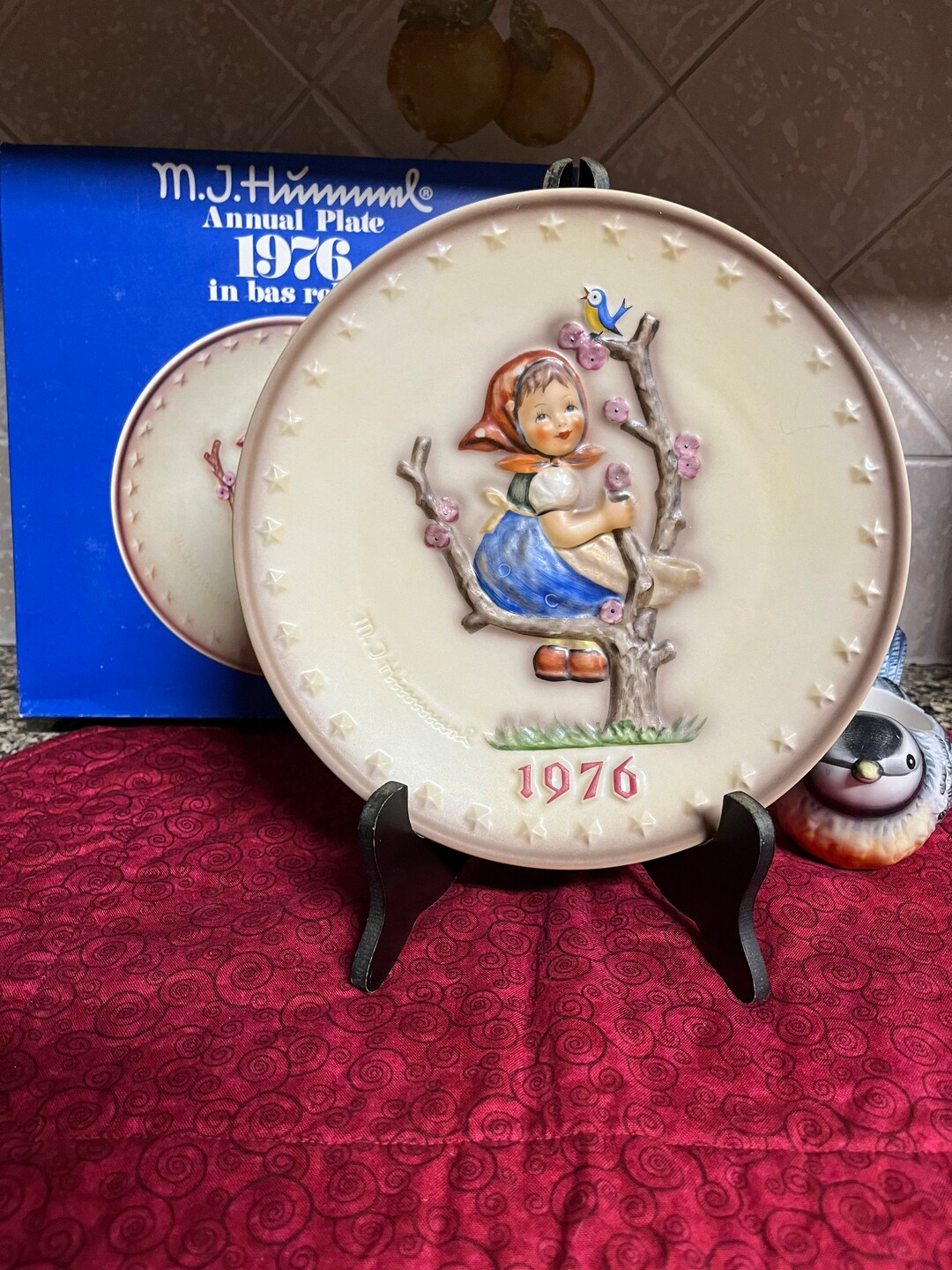 Vintage Hummel 1976 Annual Plate Decorative Plate Girl and Bluebird ...