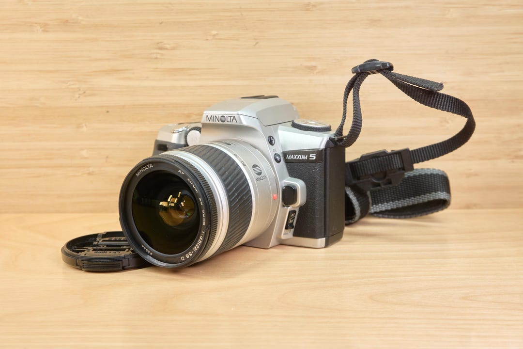 Vintage Minolta Maxxum 5 Film Camera W/ 28-80mm Lens - Tested - Etsy