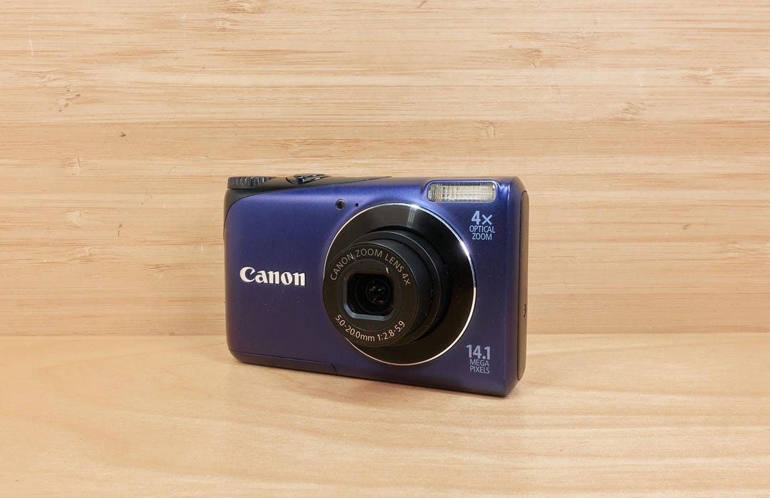 Vintage Canon Powershot A2200 14.1MP Digital Camera / 4x Optical Zoom ...