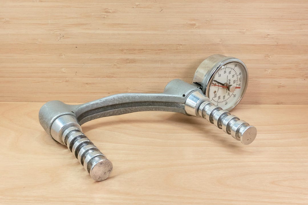 Vintage Jamar Hydraulic Hand Dynamometer / Grip Strength Tester / Read ...