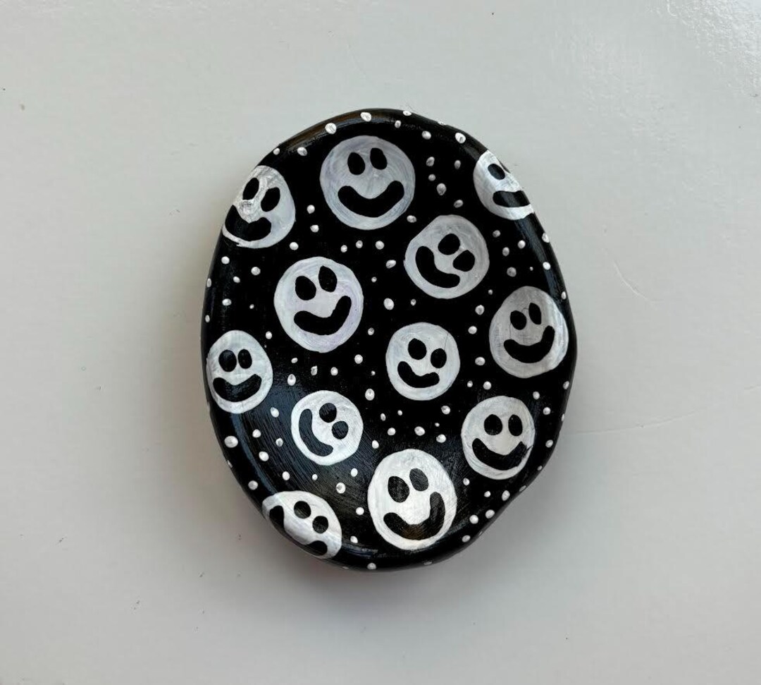 B&W Smiley Face Bowl - Etsy