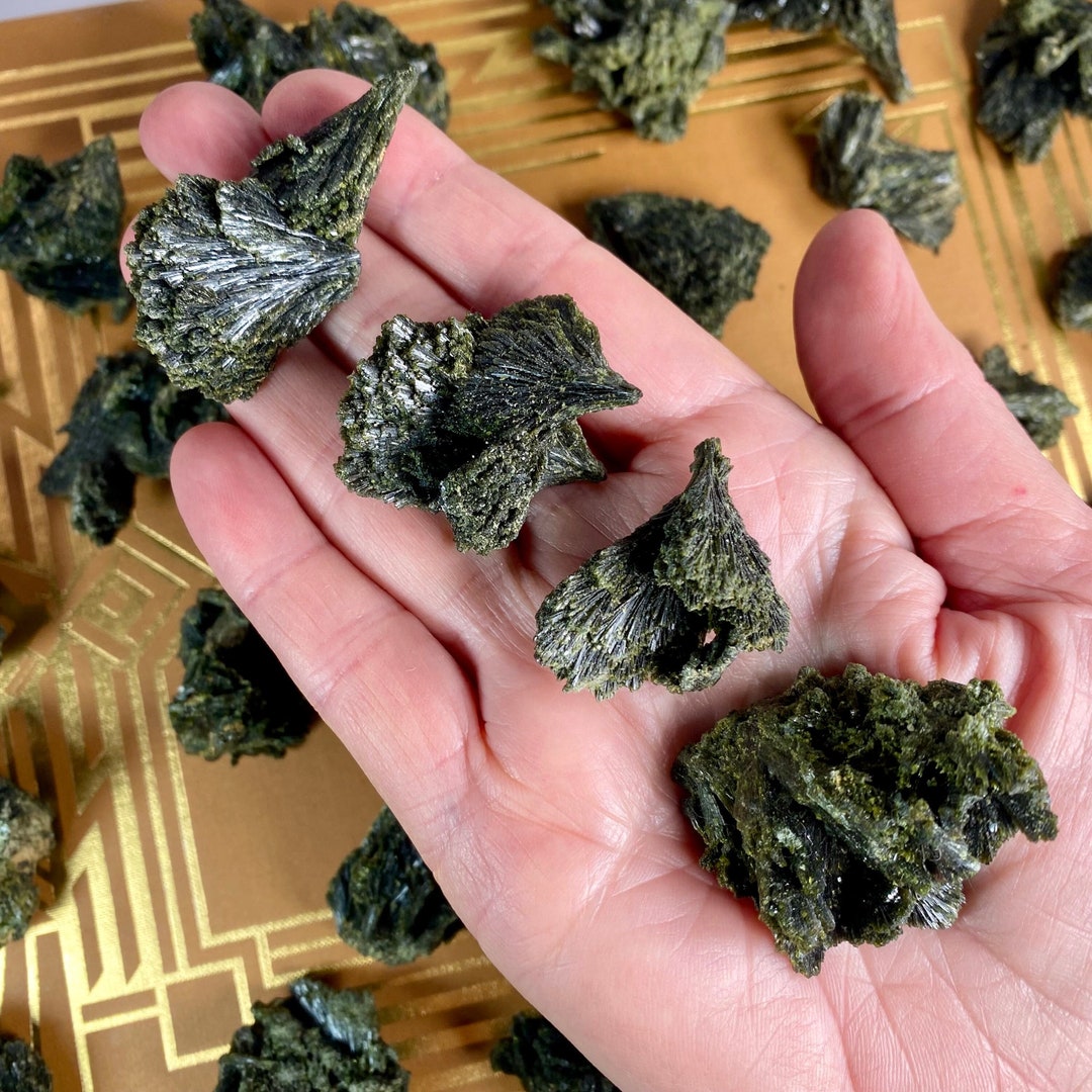 Raw Epidote Mineral Specimens, ONE Natural Green Epidote Crystal ...