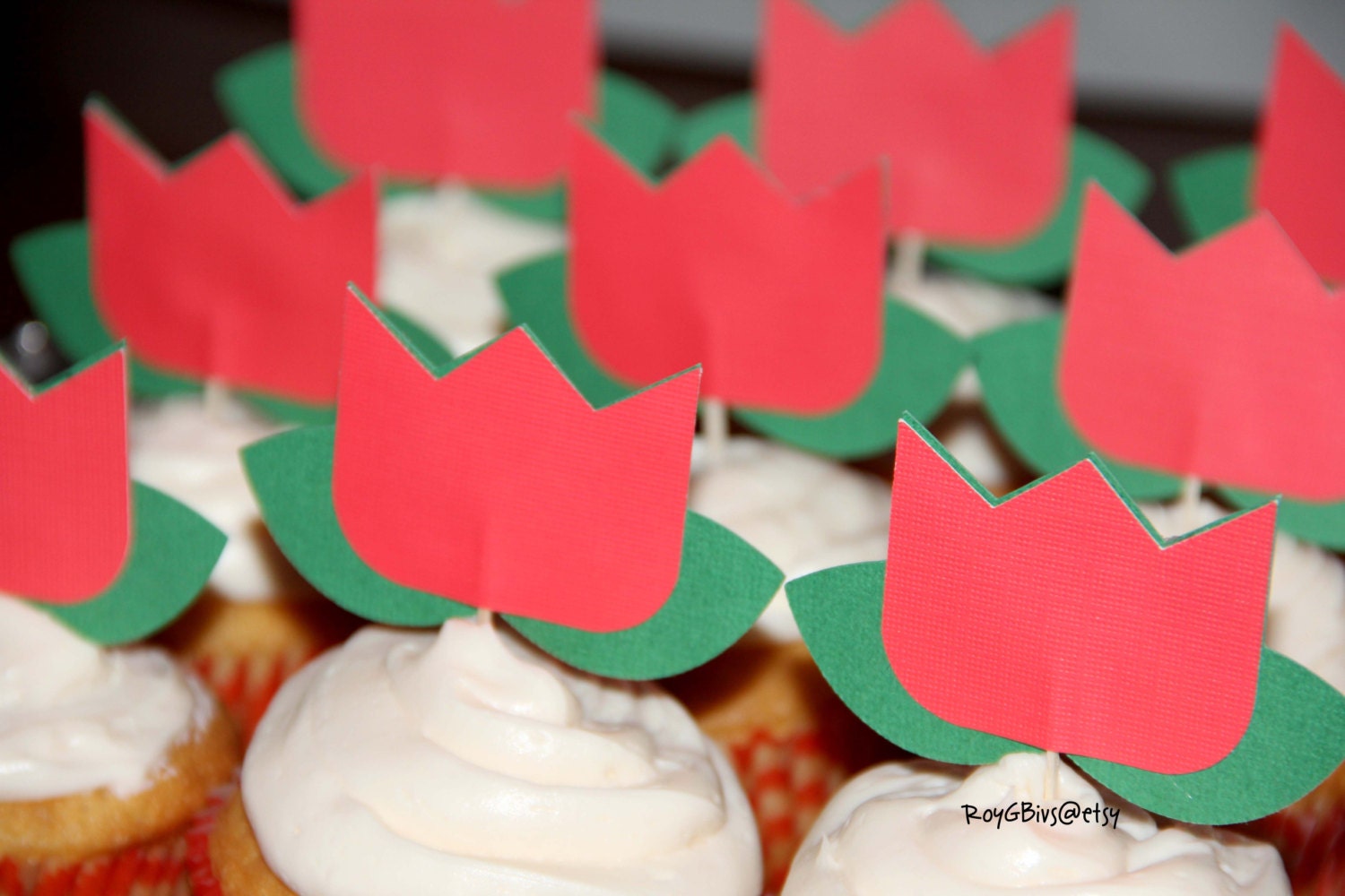 Spring Tulip Easter Cupcake Toppers | Etsy