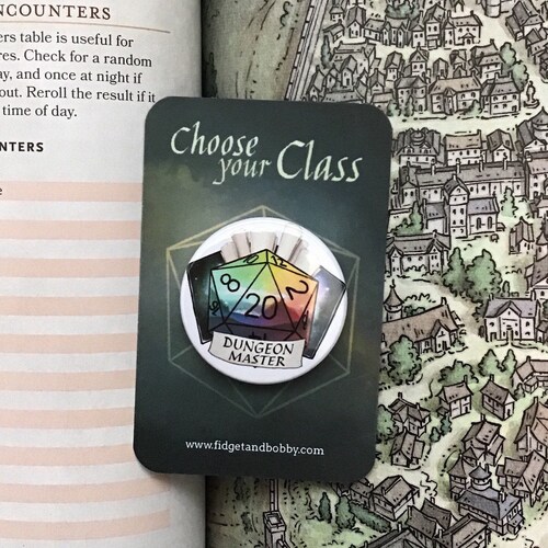 Dnd Dungeon Master Pin Badge 38mm Badge D20 Critical - Etsy