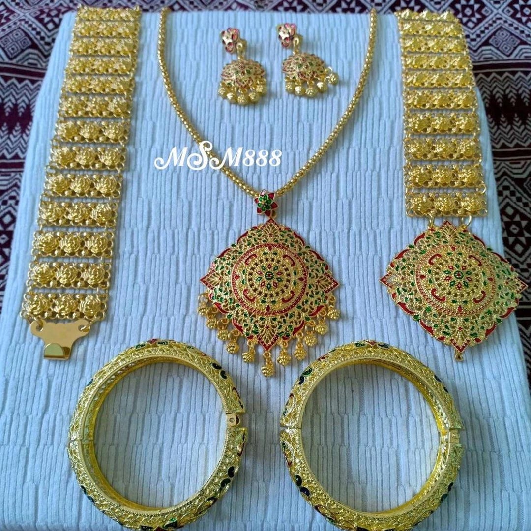 Traditional Thai Jewelry Set – 4-piece Gold-tone Costume Accessories - Etsy