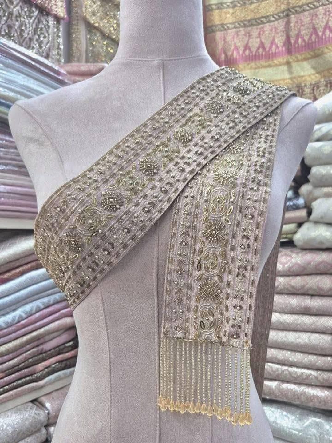 Traditional Thai Shoulder Sash – Embroidered Sabai for Bride or Pageant ...