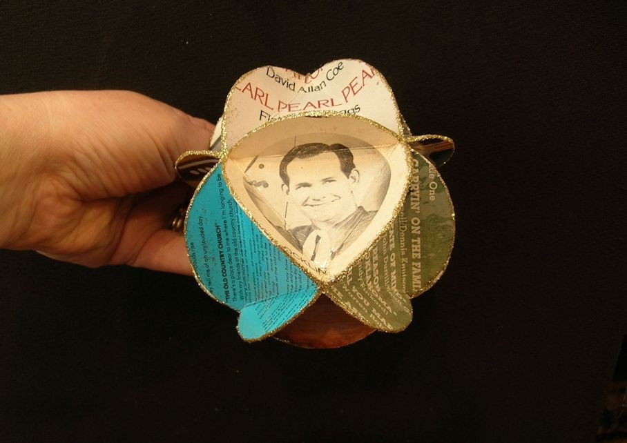 Country Music Album Cover Ornament Made of Record Jackets - Etsy