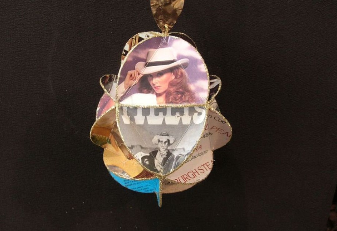 Country Music Album Cover Ornament Made of Record Jackets - Country ...