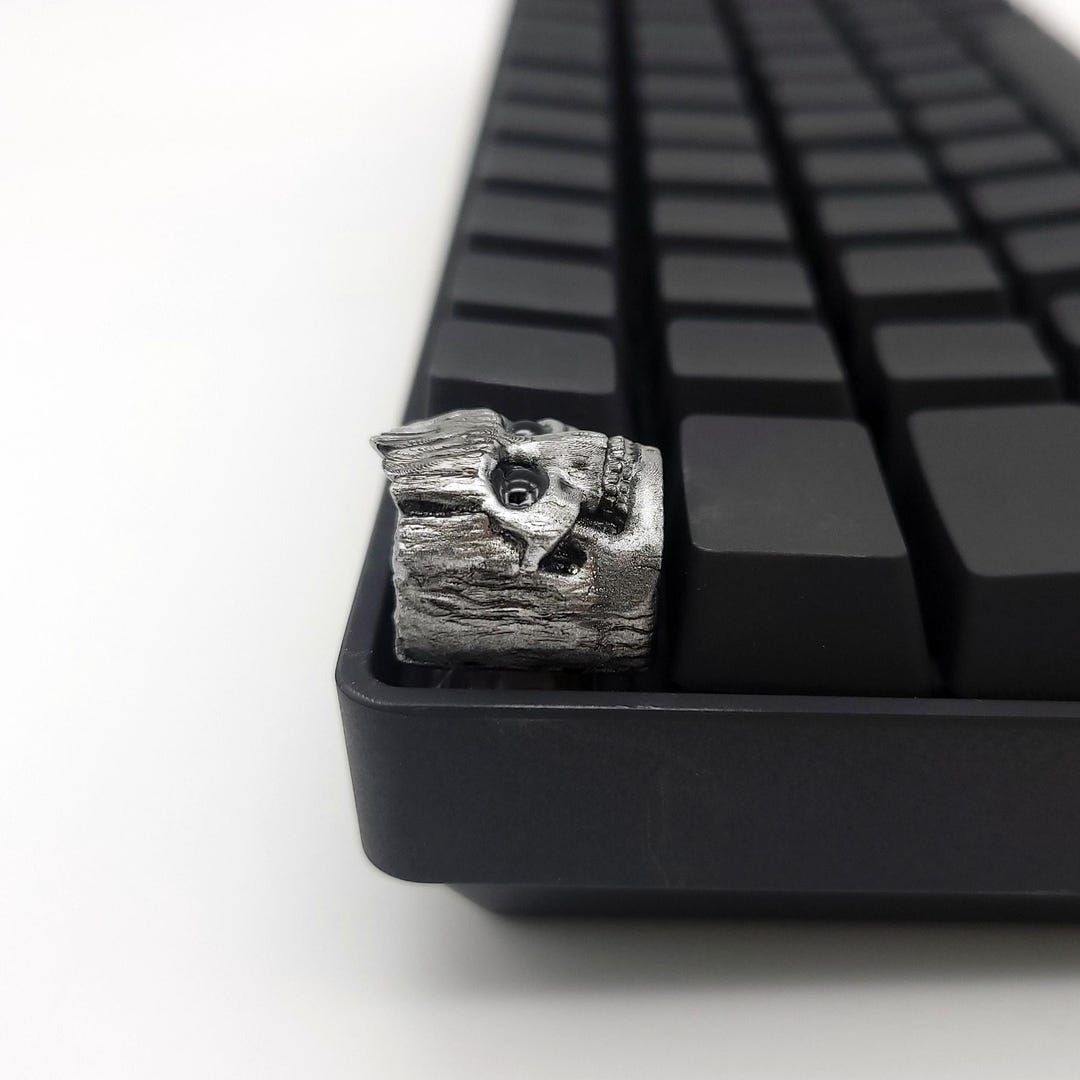 Wood Skull | Groot-inspired Artisan Keycap | Handmade Resin Keycap for ...