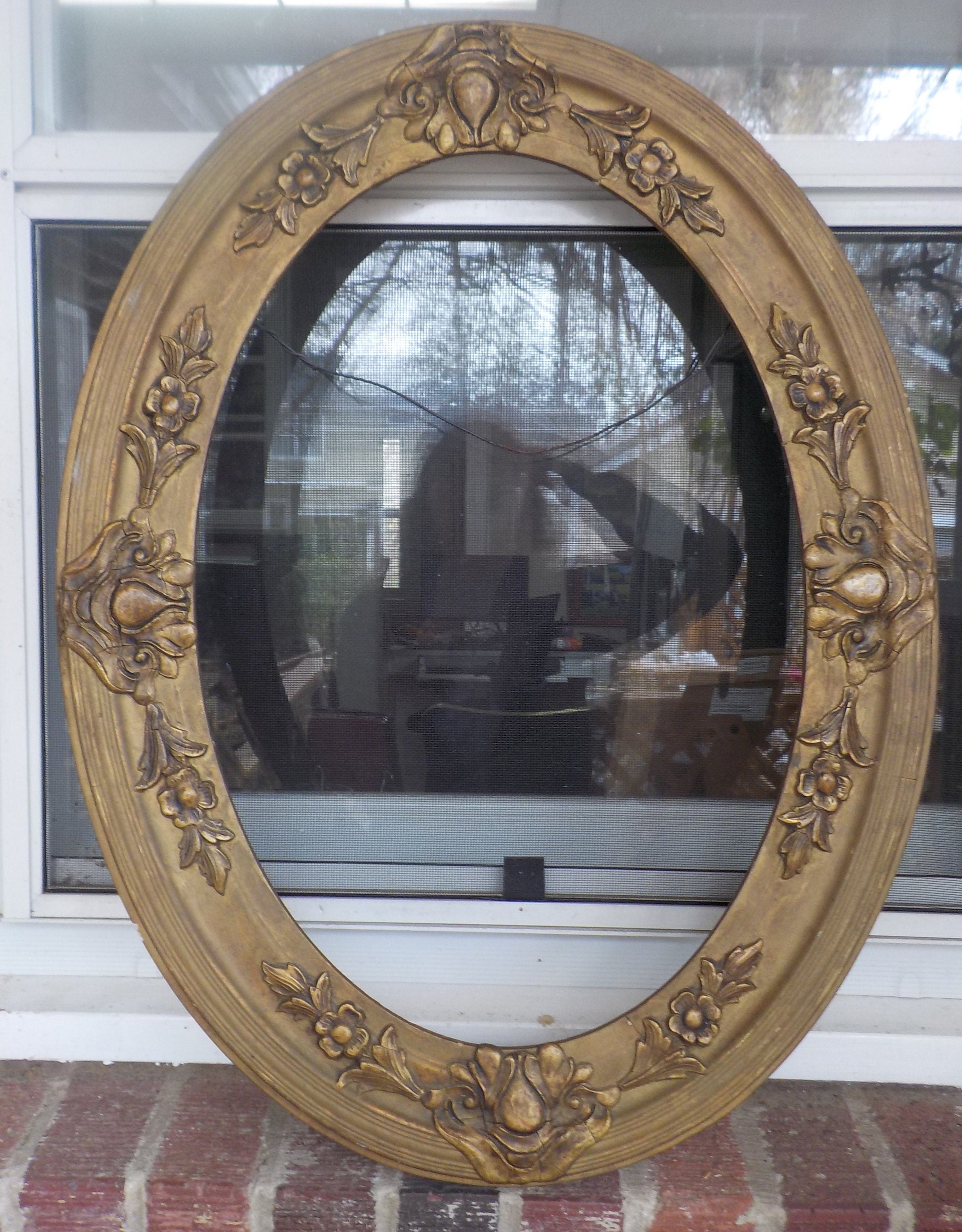 Antique Oval Frames