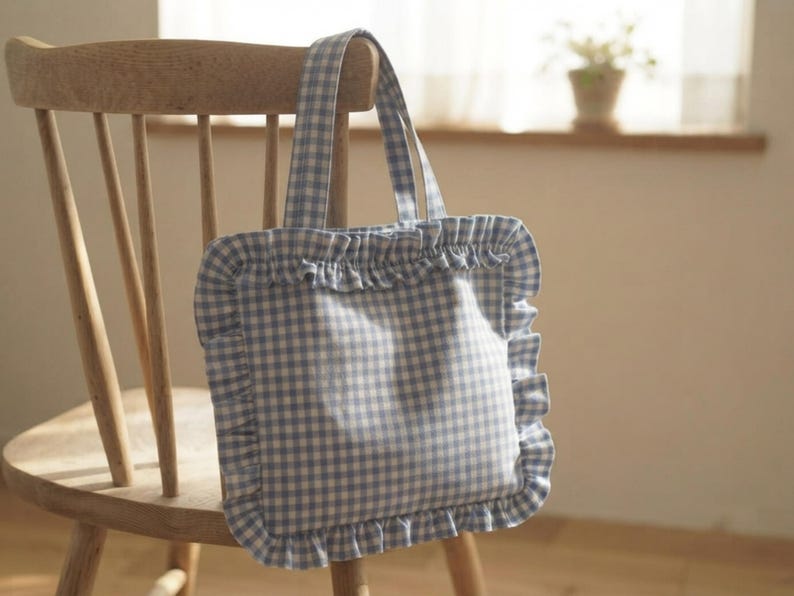 Ruffle Tote Bag Sewing Pattern | Gingham Shoulder Bag, Gathered Edge ...