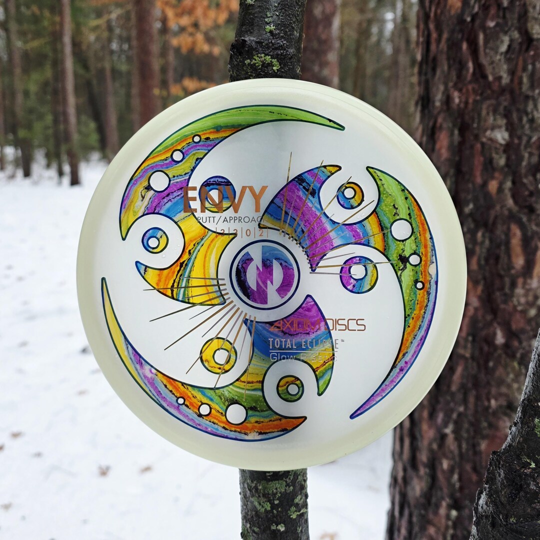 Axiom Total Eclipse Envy W/ Flydro Design | Dyed Disc Golf Disc | 174g ...