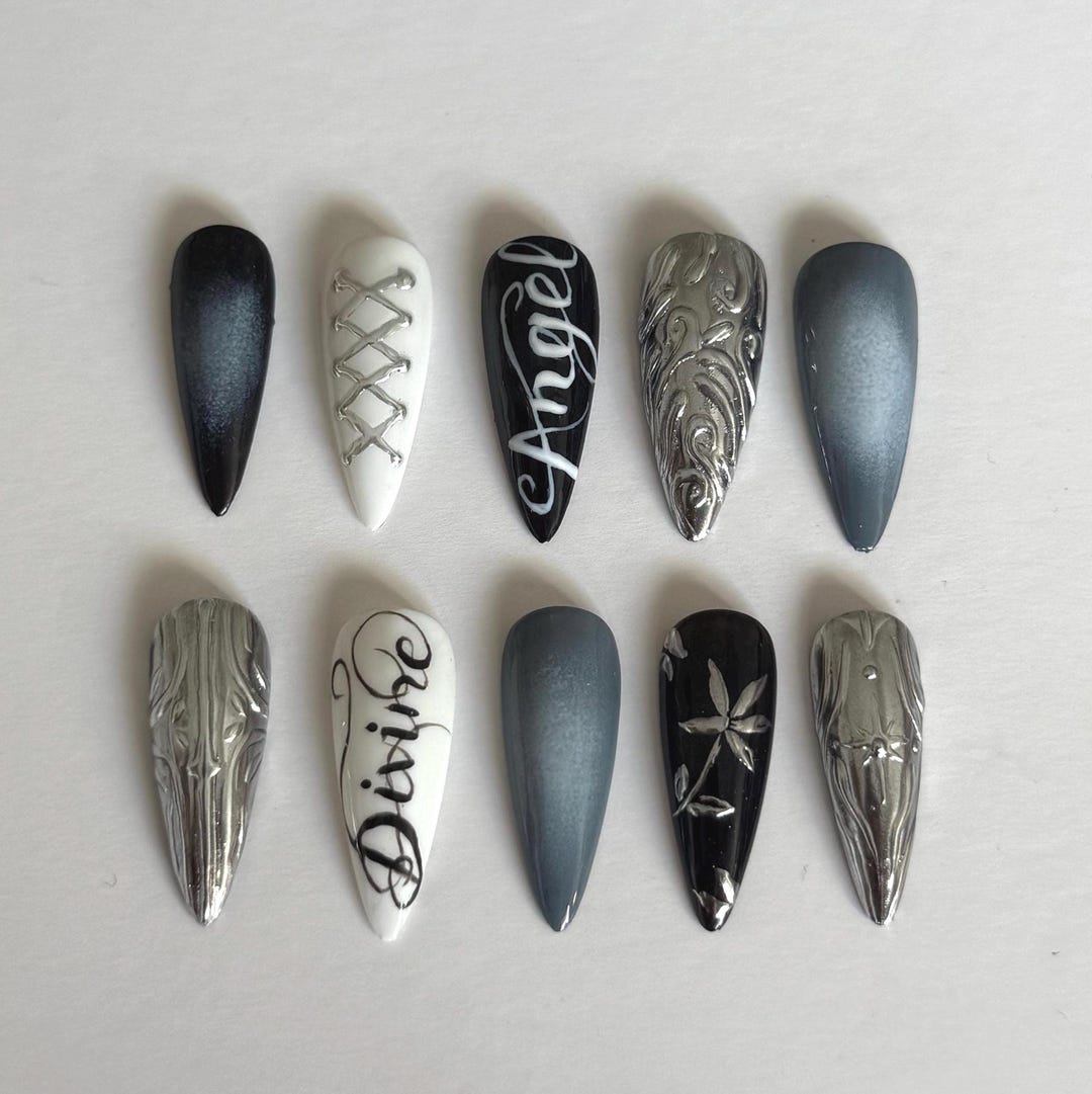 Gothic Metallic Punk Black White and Blue Press Ons Fake Nails ...