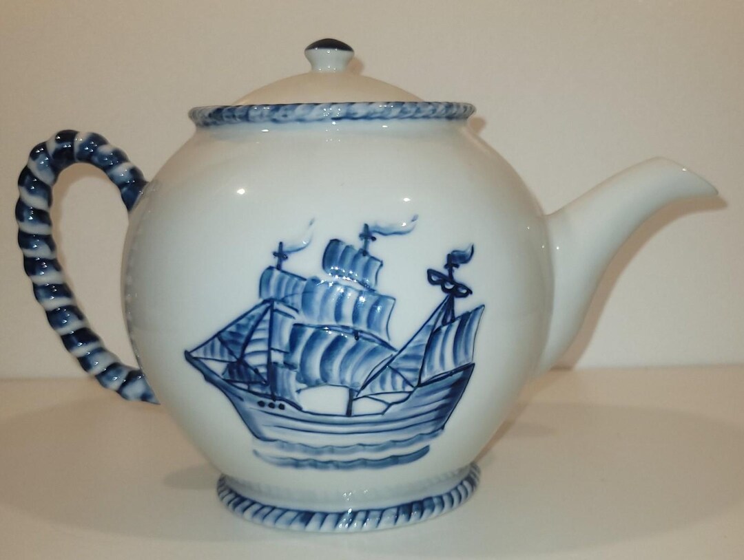 RARE Vintage Nautical Ship Teapot & Lid | Blue and White Clipper ...