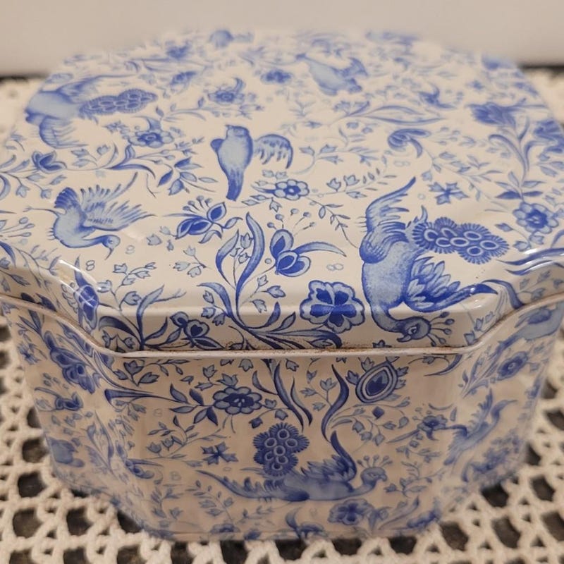 Blue and White Chintz - Etsy