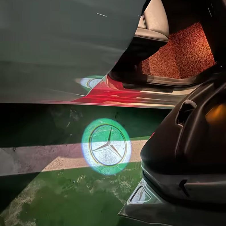Mercedes LED Door Projectors | Ultra HD Illuminated Logo | Car Welcome ...