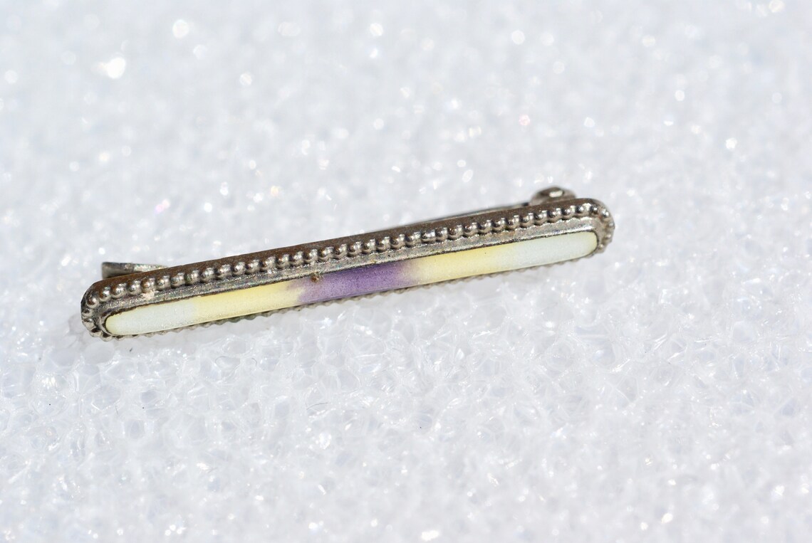 Bar Pin - Etsy