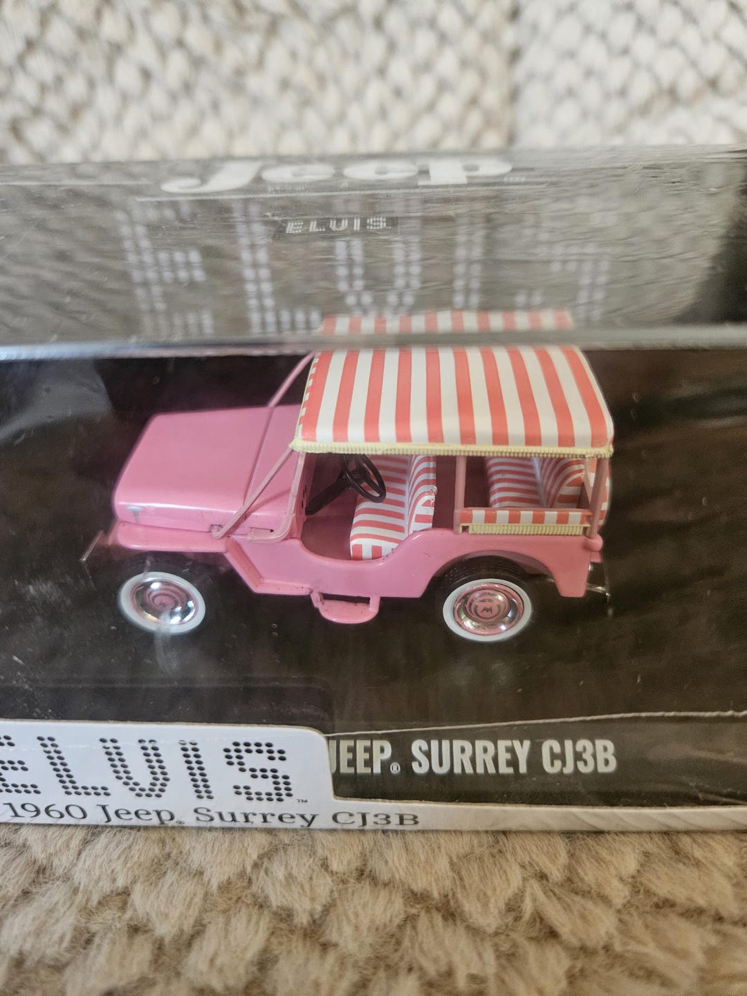Greenlight Collectibles Die-cast Model of Elvis Presley's 1960 Jeep ...