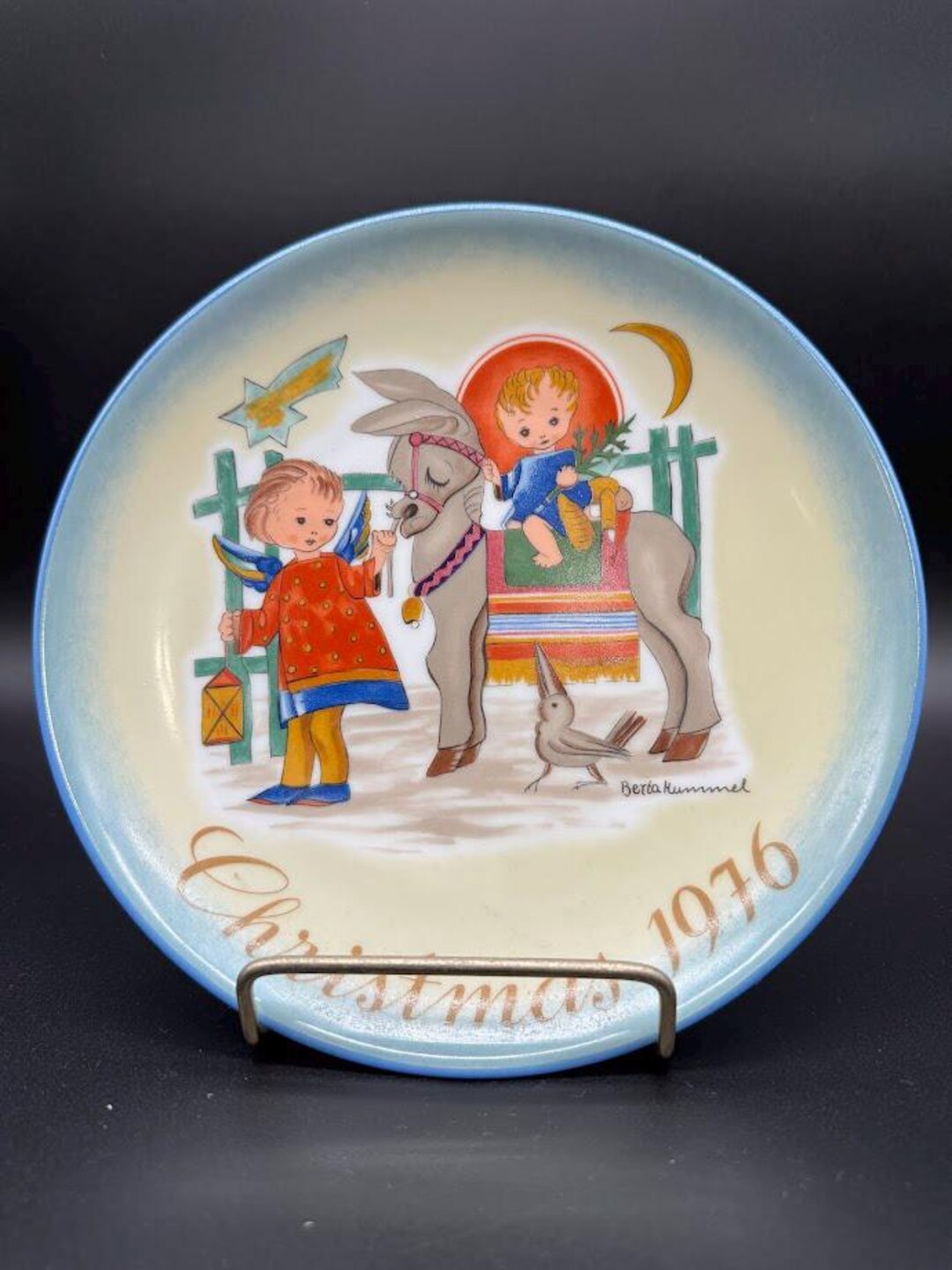 1976 Sister Berta Hummel Christmas Plate – Schmid Bros. Collector - Etsy