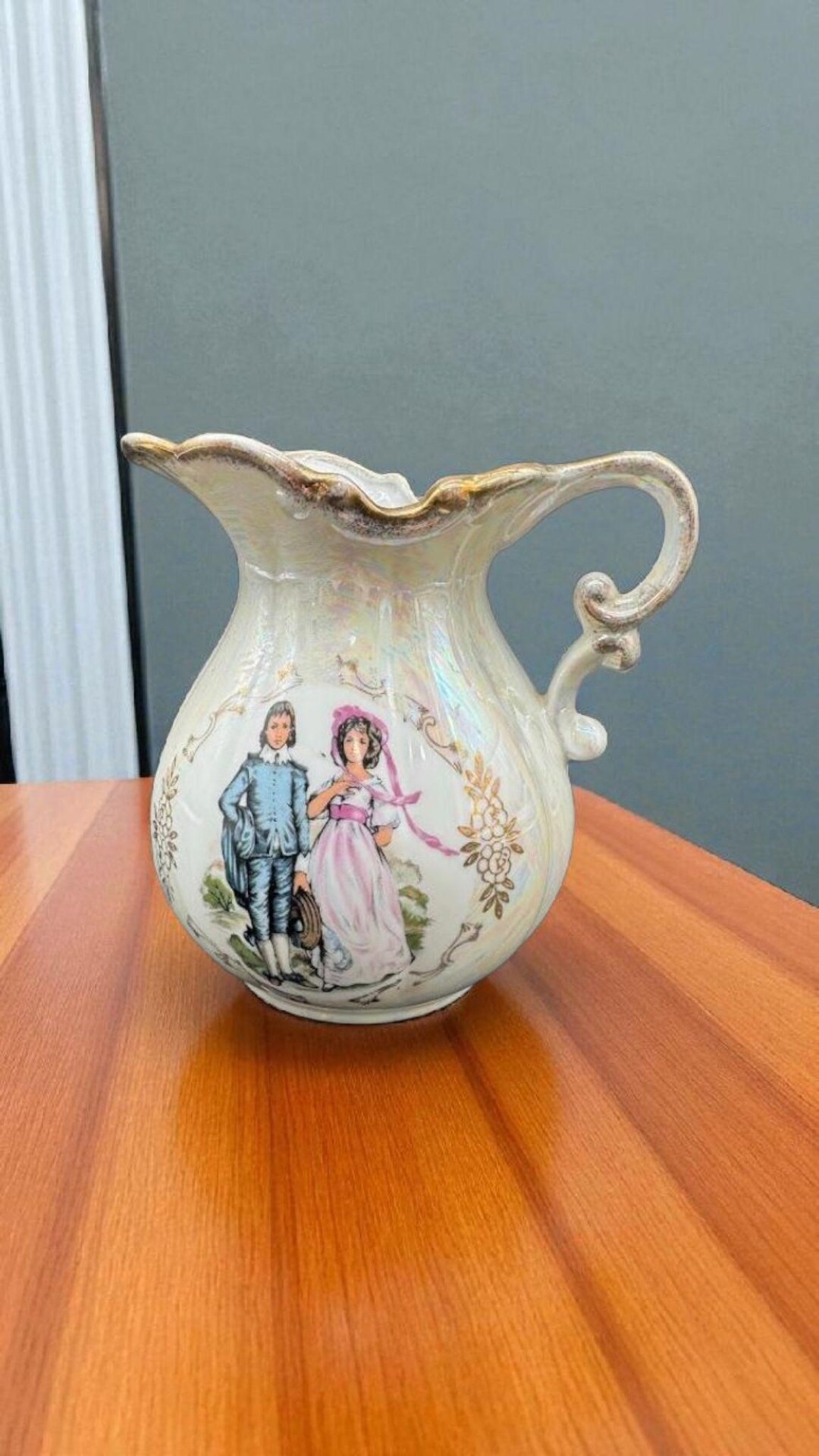Vintage Lusterware Pitcher – Made in Japan – Colonial Couple Motif With ...