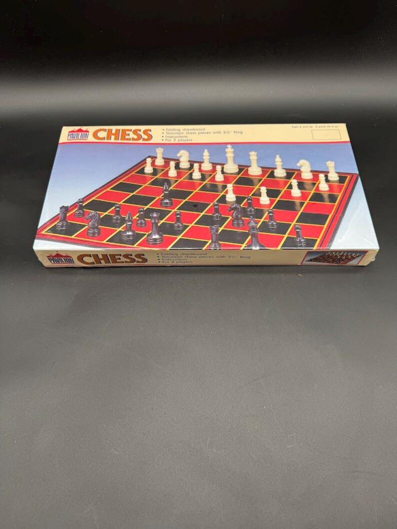 Vintage Pavilion Chess Set – Folding Board, Staunton Pieces, New in ...