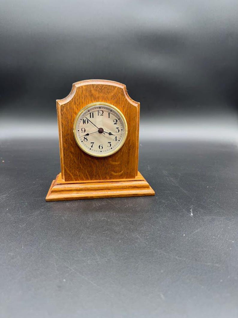 Handcrafted Wooden Mantel Clock – Traditional Quartz Analog Timepiece ...