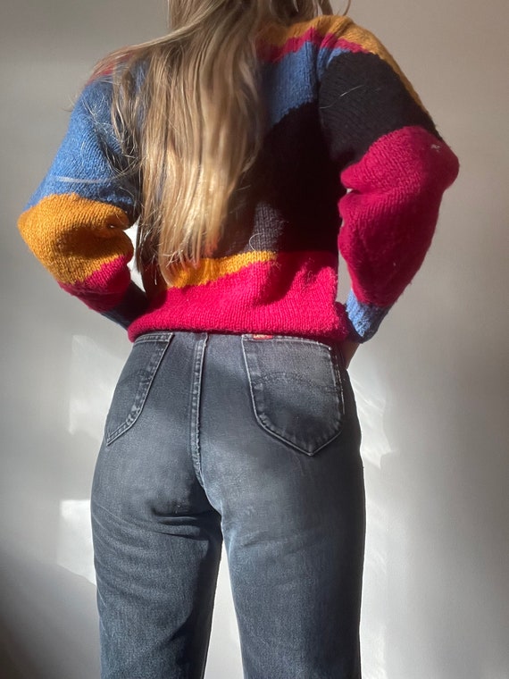 1980s 80s hand knit intarsia wool sweater - Gem
