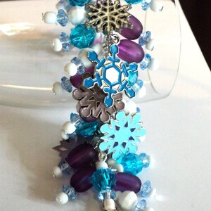 Blue Purple and White Snowflake Charm Bracelet, Beaded Winter Bracelet ...