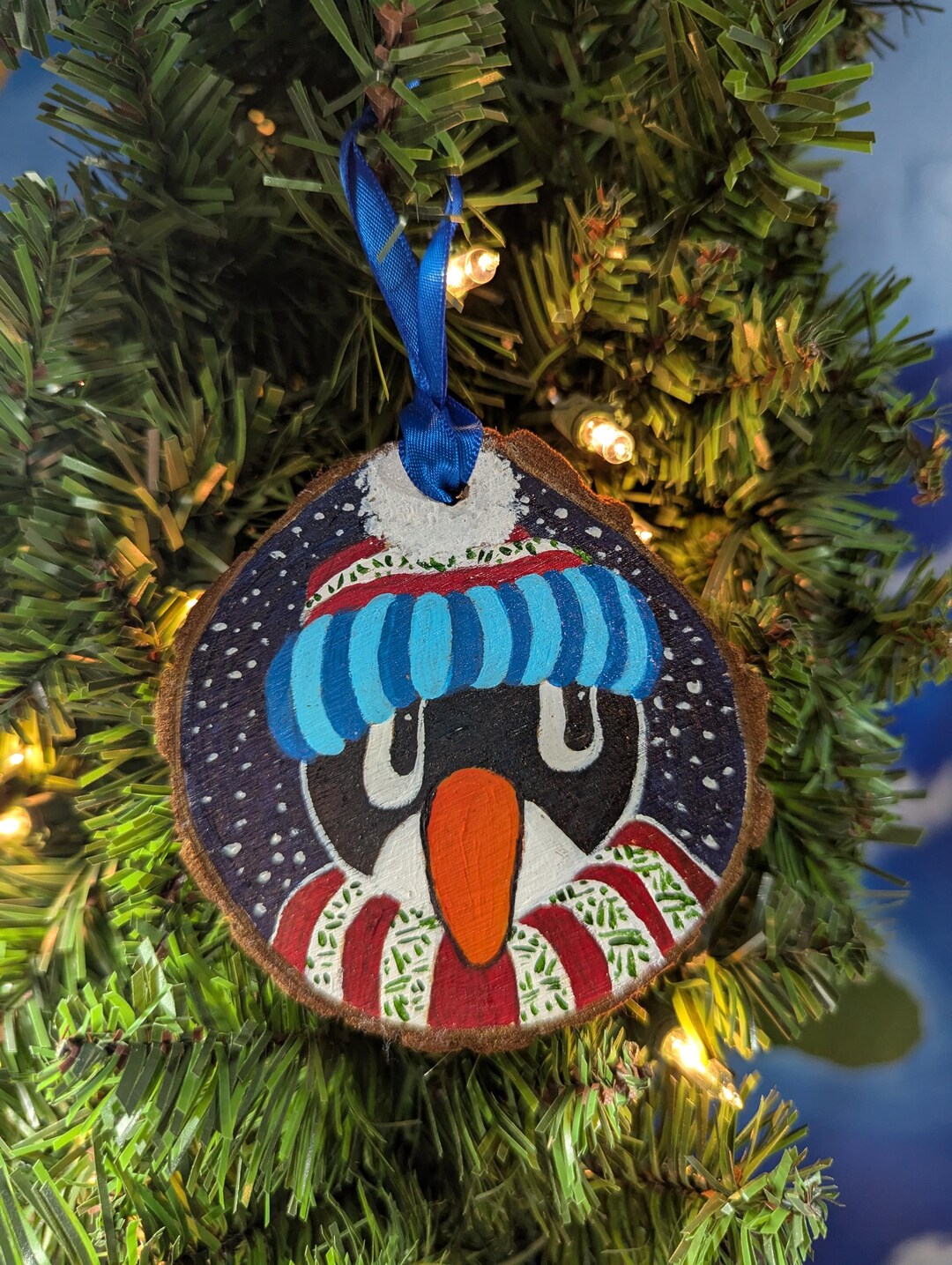 Decorative Wooden Disc Christmas Ornament, Cute Penguin Tree Ornament ...