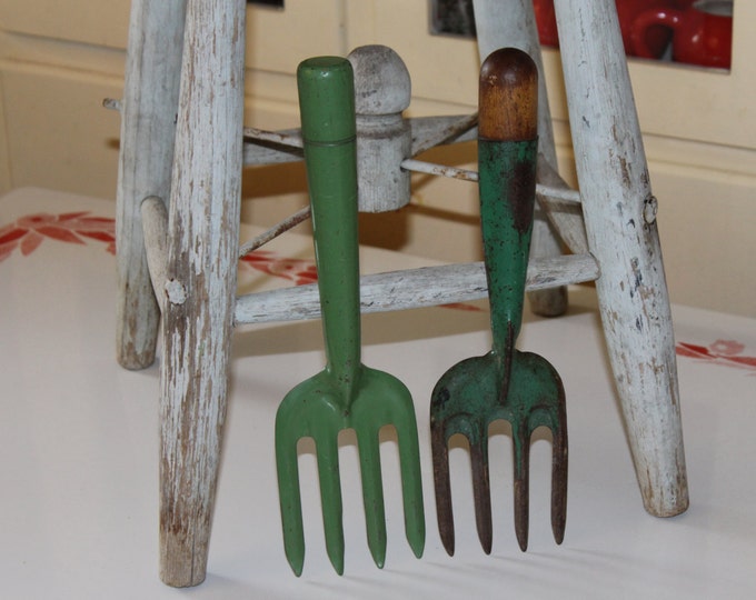 Antique Garden Tools, Vintage Hand Tools, Primitive Tool Set, 1930's ...