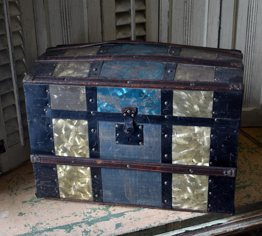 Antique Domed Steamer Trunk: 1870s Metal & Wood Storage - Etsy