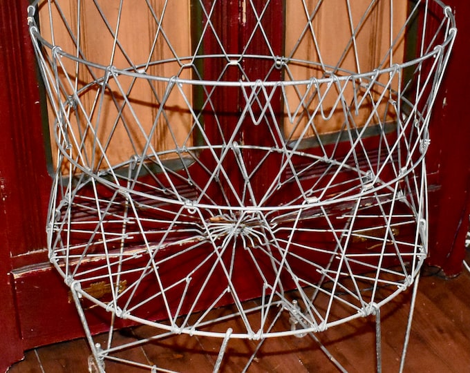 Vintage Collapsible Wire Laundry Basket, Folding Metal Floor Basket ...