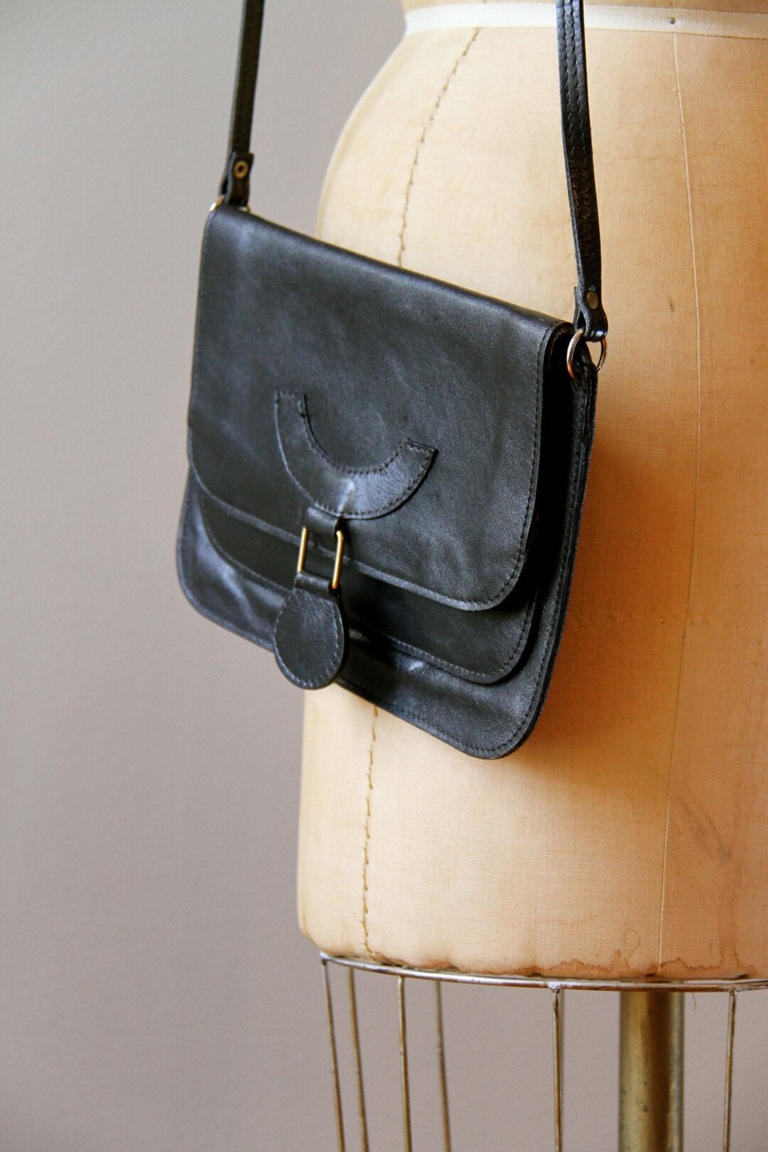 Vintage Tiered Leather Pocketbook - Etsy