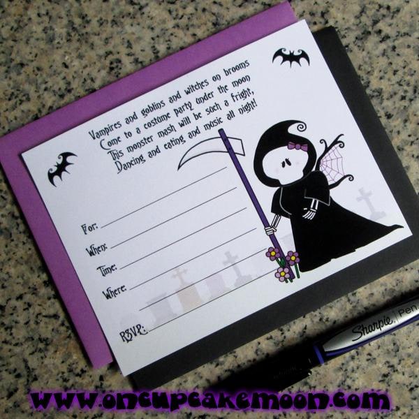 Tim Burton Inspired Striped Skull Cupcake Night Bats Lined Birthday ...