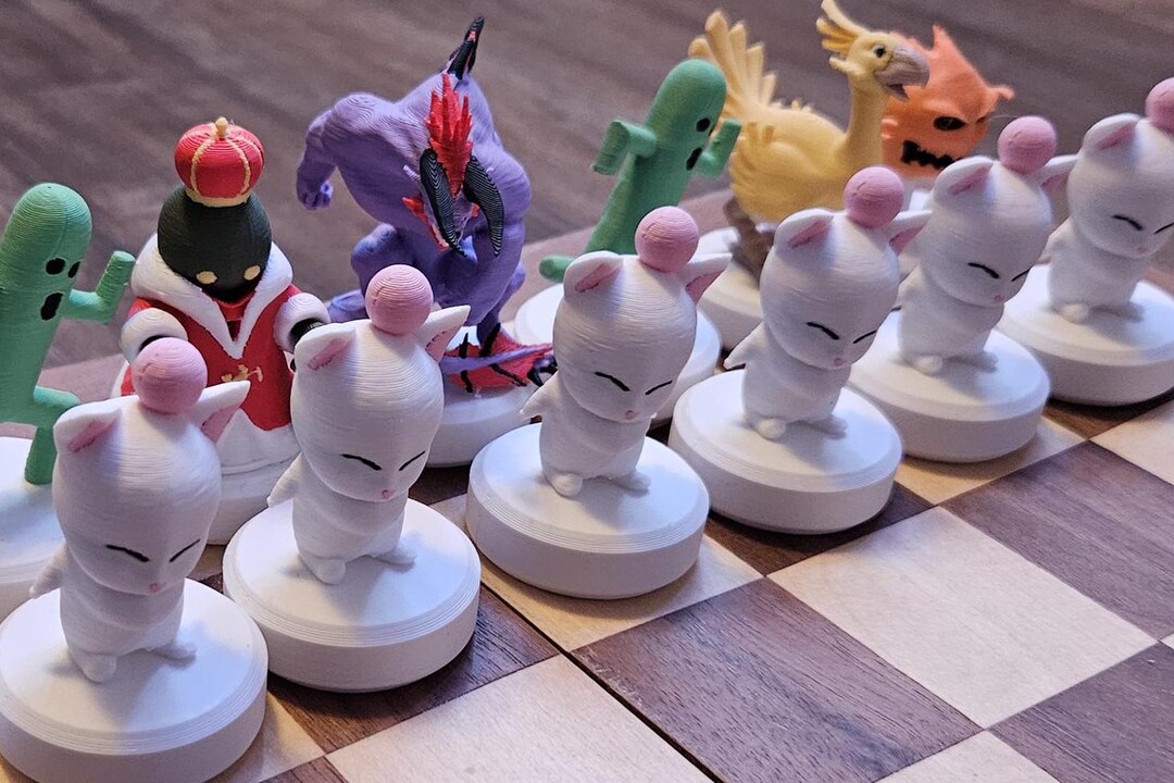 Final Fantasy Chess Set With Carrying Case (chess Board Not Included ...