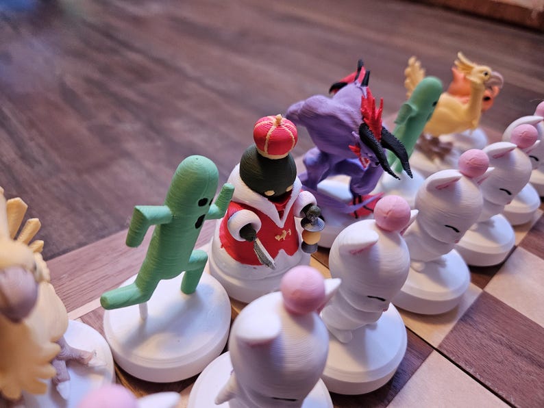 Final Fantasy Chess Set With Carrying Case (chess Board Not Included ...
