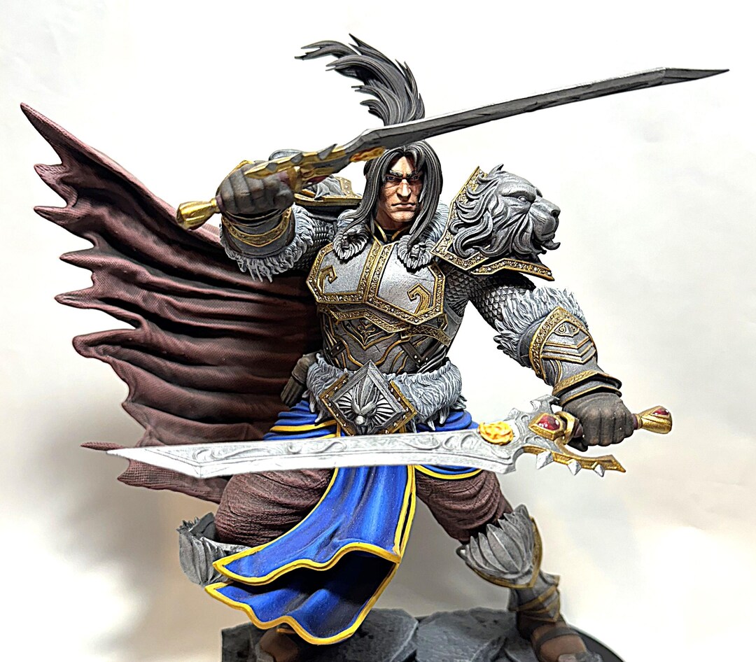 Varian Wrynn Figure - World of Warcraft - 3D Printed 14K Model - Etsy