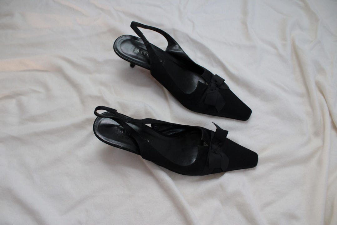 Y2K Ann Taylor Bow Pumps | Leather BOW Pointy Toe Satin Pumps - Etsy ...